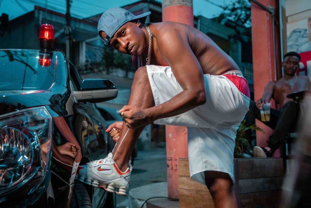 MC Dede grava videoclipe de "Superação" ao lado da família - KondZilla