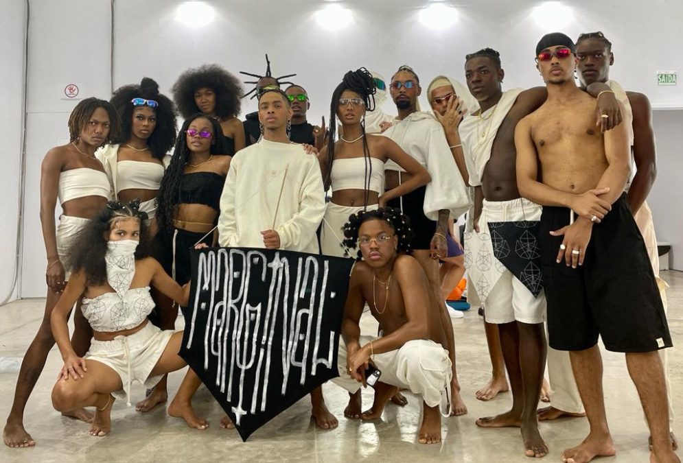MILE LAB faz revolução periférica na passarela do SPFW - KondZilla