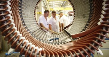 WEG é a companhia brasileira mais exposta às propostas de tarifas dos ...